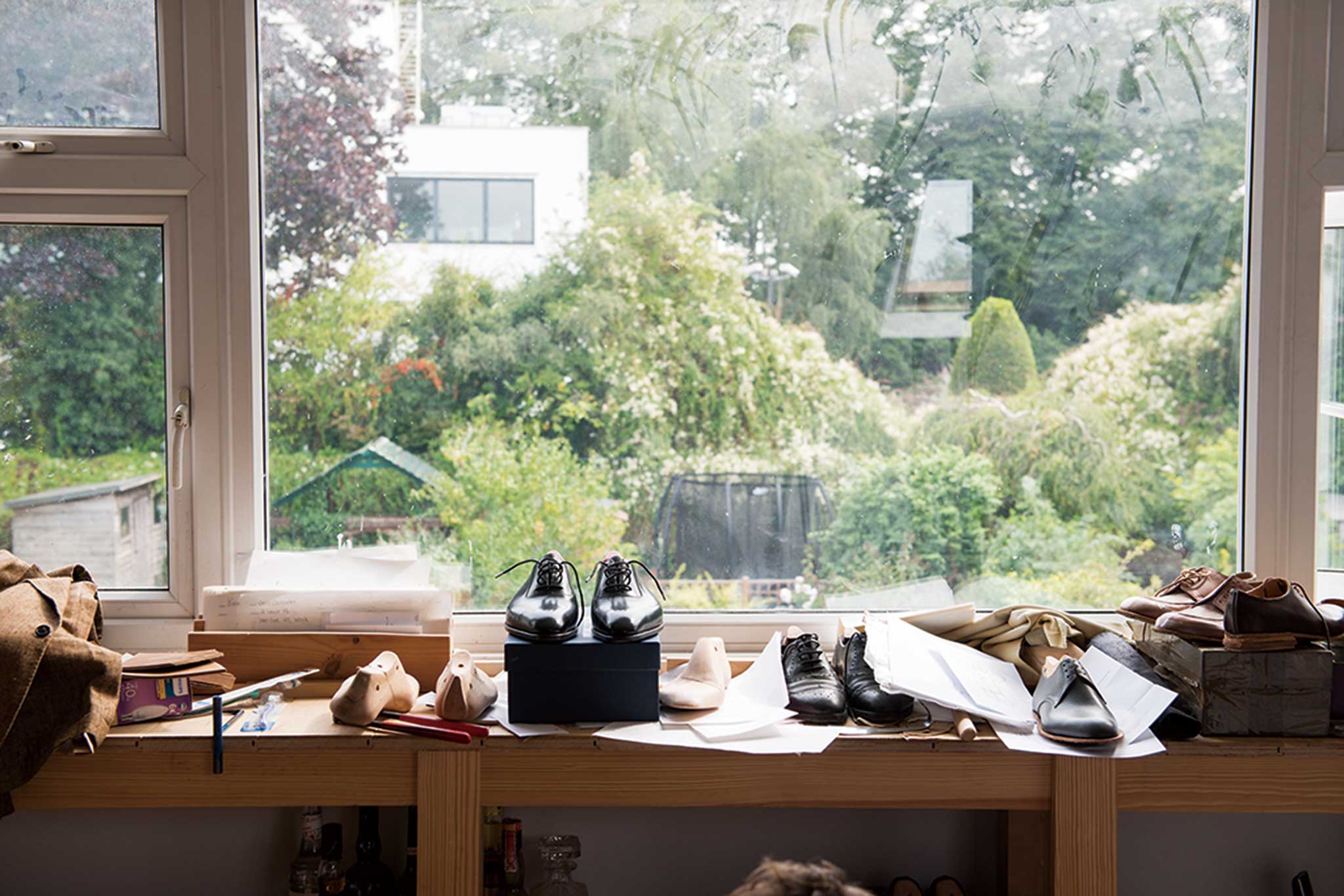 NICHOLAS TEMPLEMAN ビスポークの本拠で模索する、等身大の靴づくり。 | 男の靴雑誌 LAST